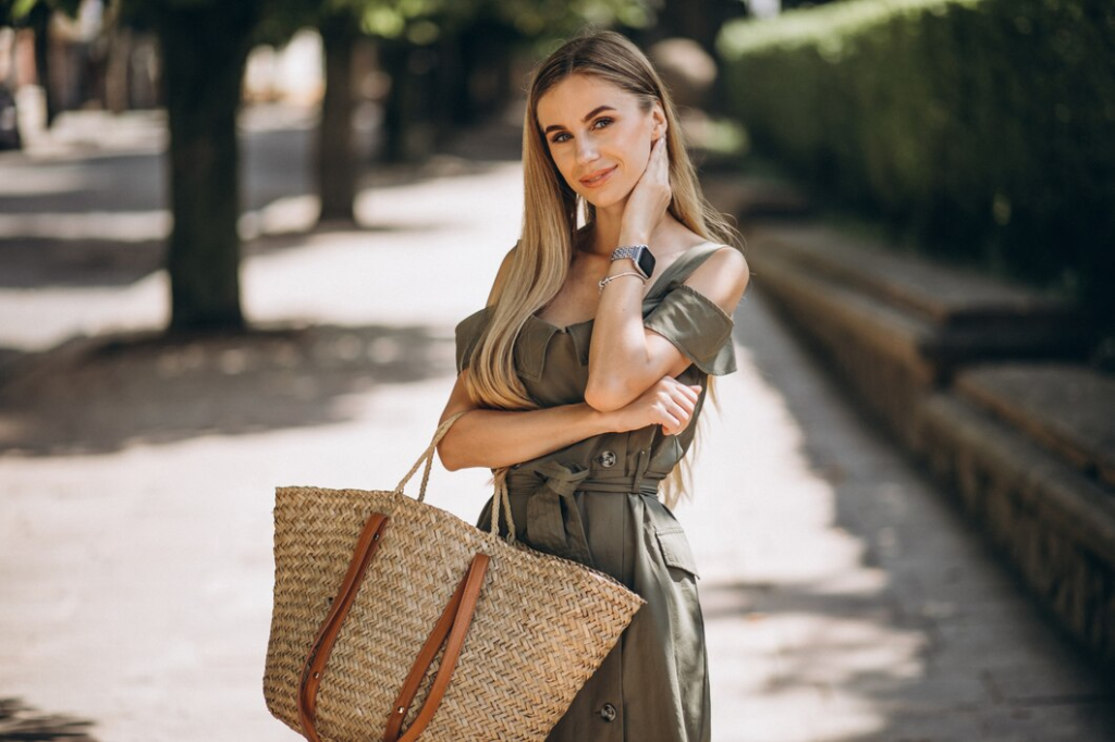 Micro Mini-Bags Are Officially Outdated – What We’re Wearing Instead in ...